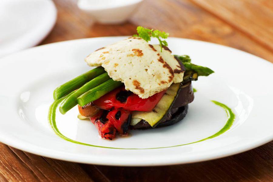 Gianni's Restaurant | Halloumi Légume